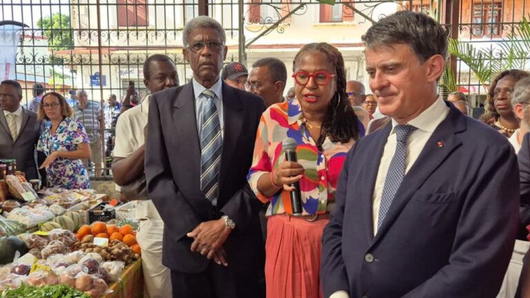 Manuel Valls : partout où il passe, la République trépasse - Calédosphère